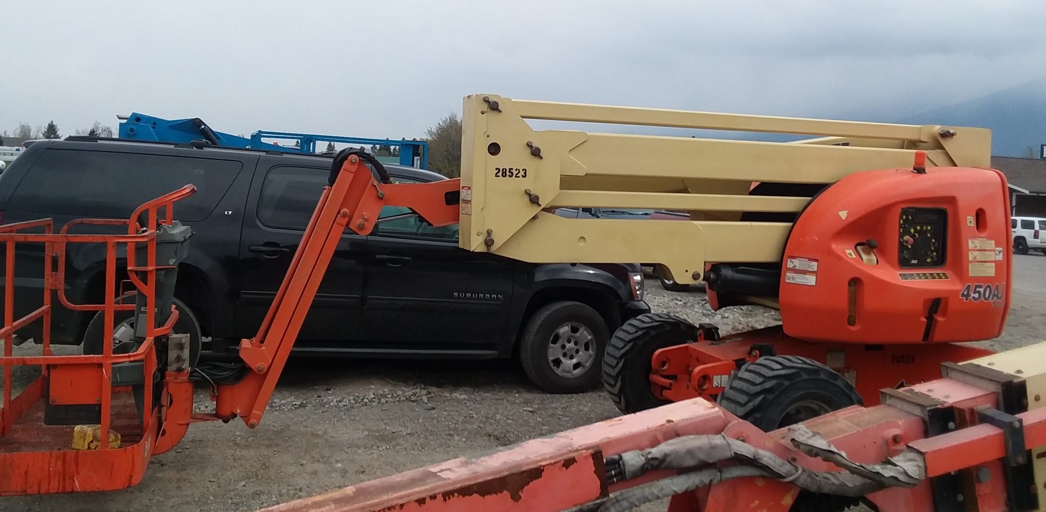 JLG 450 AJ Boom Lift - North 93 Rentals